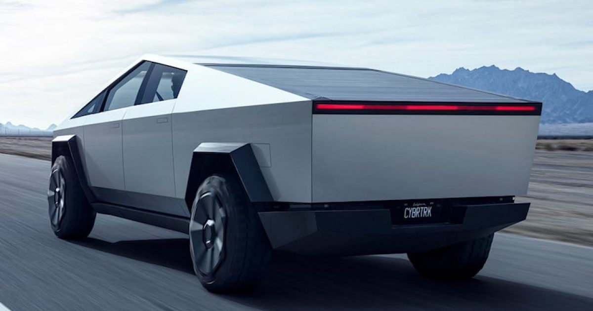 „Tesla“ pikapo kaina perkopė svarbią ribą: šis sprendimas pavers ...